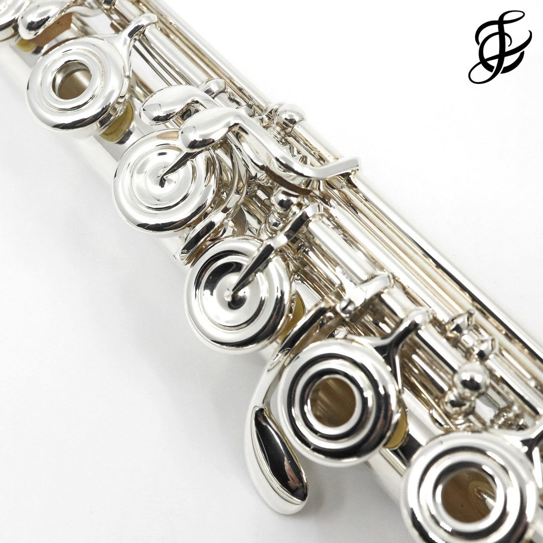 Yamaha Professional Flute Model 777 - New – Flute Center