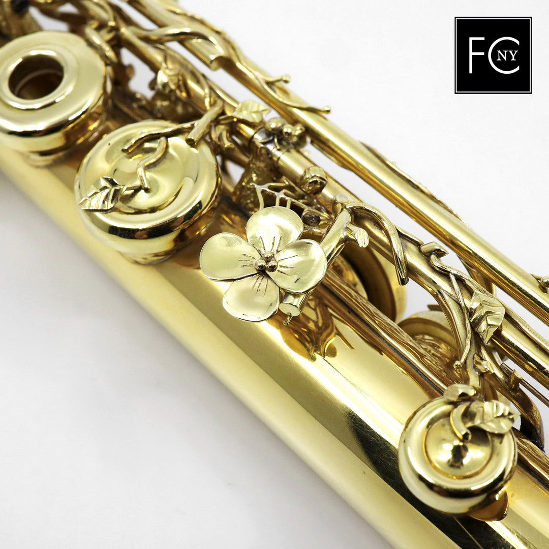 John Lunn "The Dryad's Touch" - 18K green gold flute, specialty engrav ...