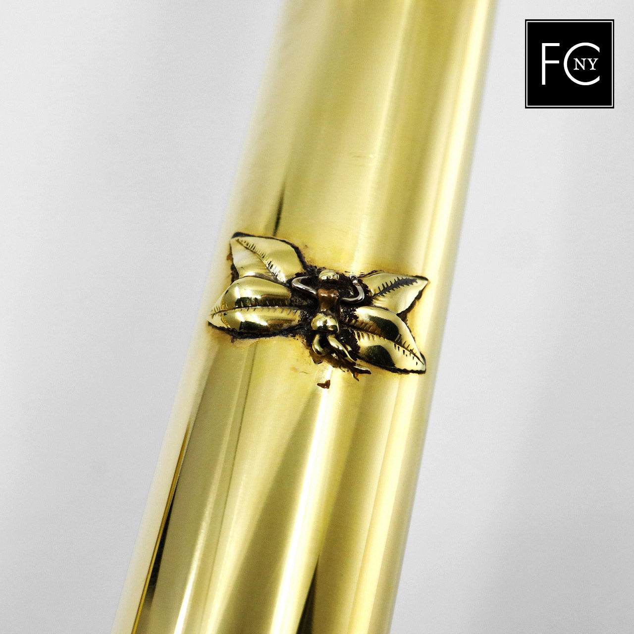 John Lunn "The Dryad's Touch" - 18K green gold flute, specialty engrav ...