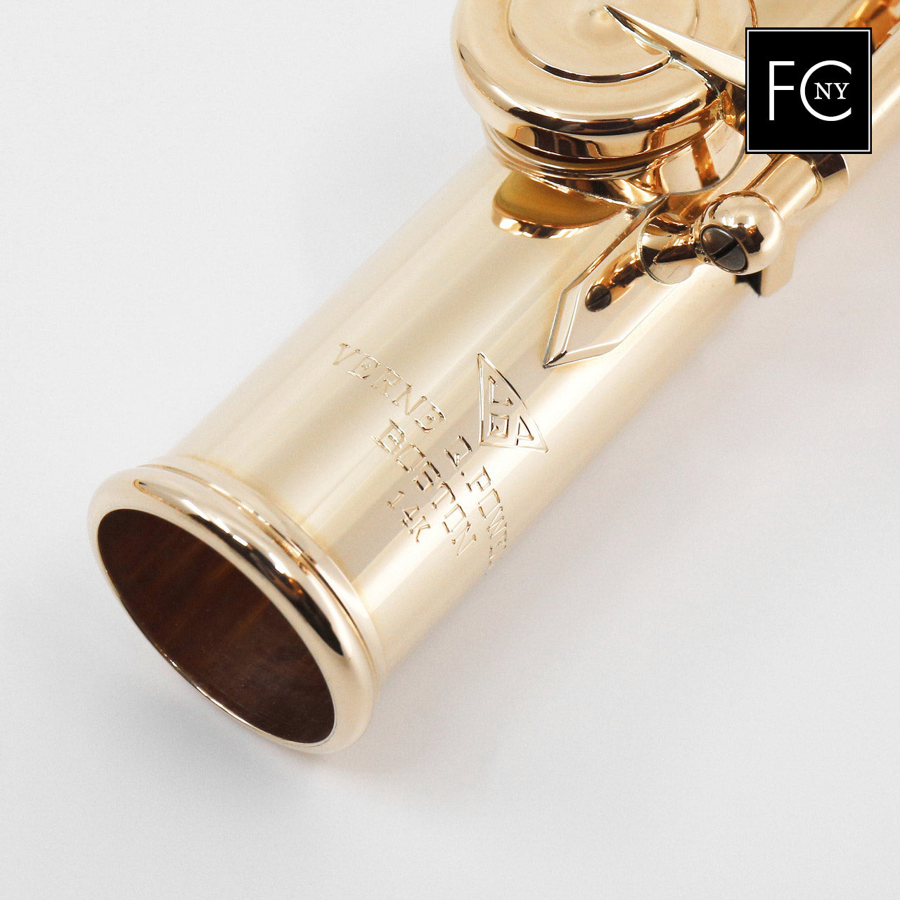Verne Q. Powell Handmade Custom Flute in 14K Gold with Gold Mechanism ...